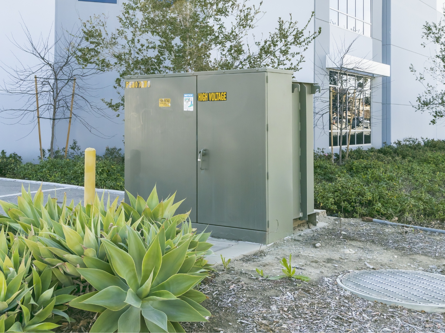 Sell Electrical Surplus We buy all types of Equipment